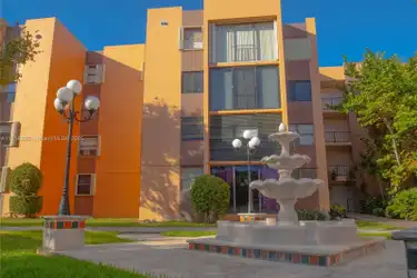 9400 W Flagler St #313 - Miami, FL | Rent.