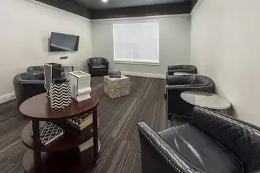 Elan Med Center - 7010 Staffordshire St - Houston, TX | Rent.