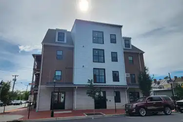 102 Hanover St unit 203 - Fredericksburg, VA | Rent.
