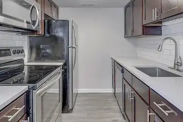 Sparrows Point Townhomes and Apartments - 1301 Pine Cone Cir - Virginia ...