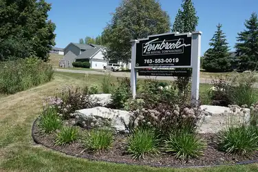 Fernbrook Townhomes - 14200 43rd Ave N - Plymouth, MN | Rent.