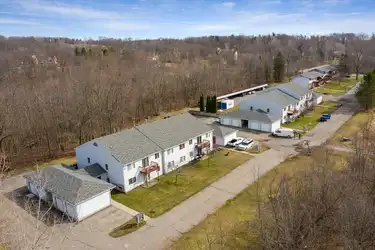 Creekside at Fenton Heights - 12911 Fenton Heights Blvd - Fenton, MI ...