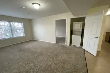 Redstone Apartments - 20 Sentinel Ct - Manchester, NH | Rent.