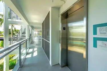 Royal Colonial - 1015 Spanish River Rd - Boca Raton, FL | Rent.