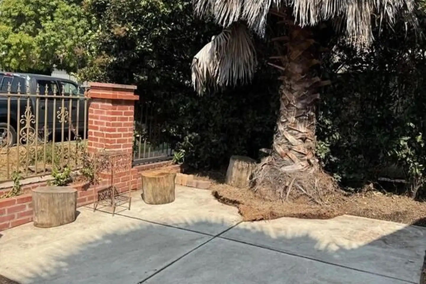 1536 N Mariposa Ave - Los Angeles, CA | Rent.