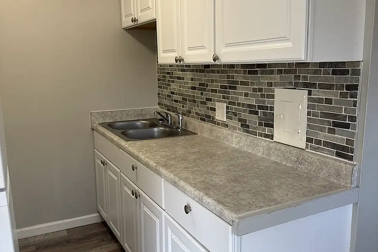 Hidden Oaks Apartments - 1 E North St - Reading, OH | Rent.
