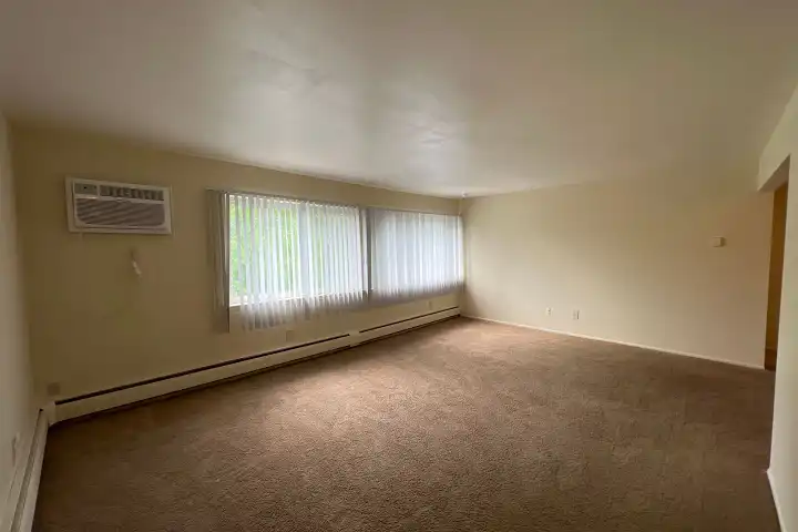 18637 James Couzens Fwy unit A103 - Detroit, MI | Rent.