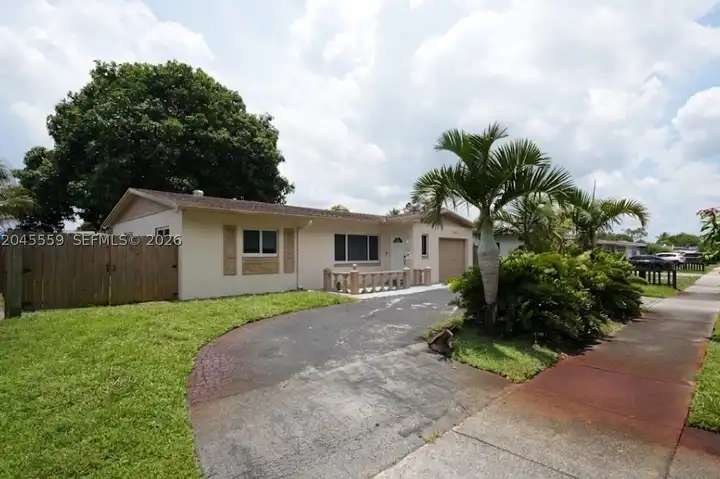 7304 McKinley St - Hollywood, FL | Rent.