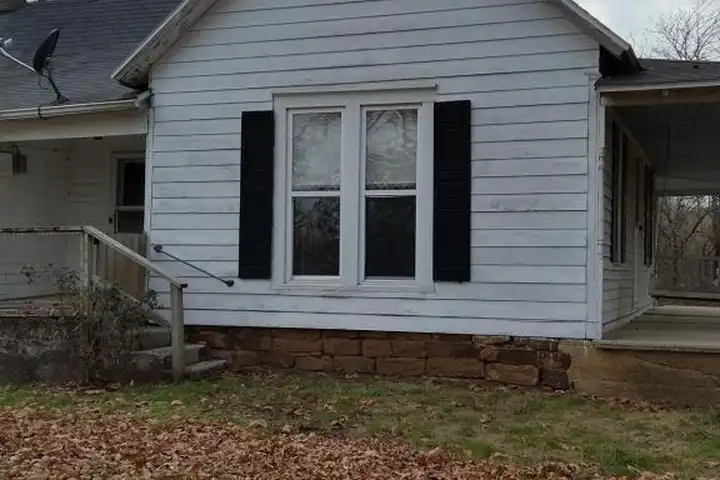 21602 Poppy Rd - Jasper, MO | Rent.