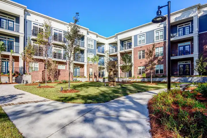 215 Promenade Vista Streetnull