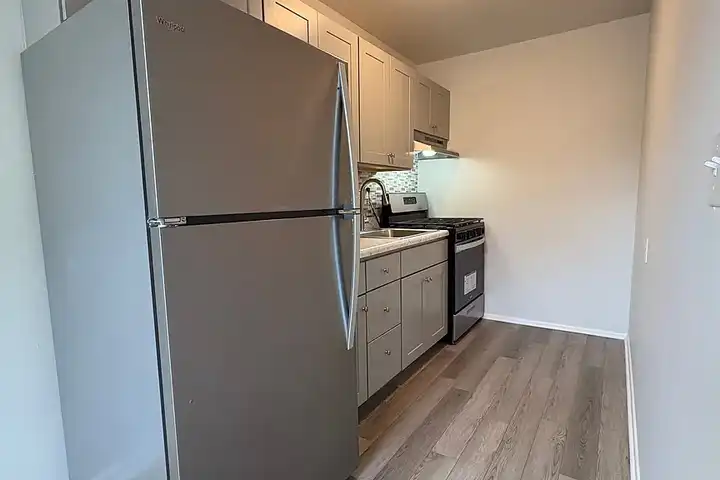 Milford Arms Apartments - 425 Madison Ave - New Milford, NJ | Rent.