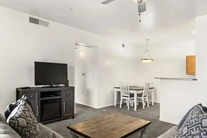 289 AZ-92 - Sierra Vista, AZ | Rent.