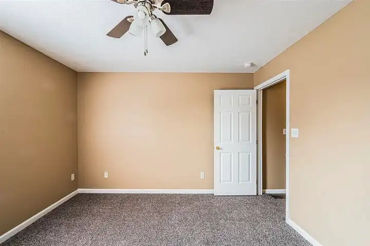 126 Candle Ct unit A - Bowling Green, KY | Rent.