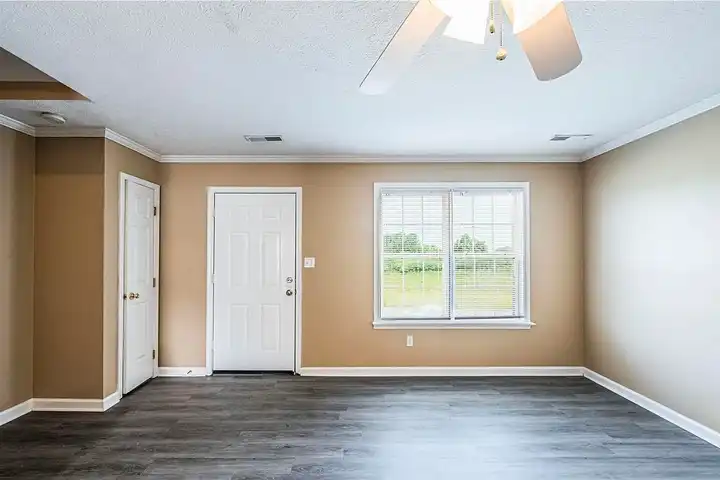 126 Candle Ct unit A - Bowling Green, KY | Rent.
