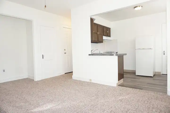 420 Edmonds Ave unit 1 - Drexel Hill, PA | Rent.