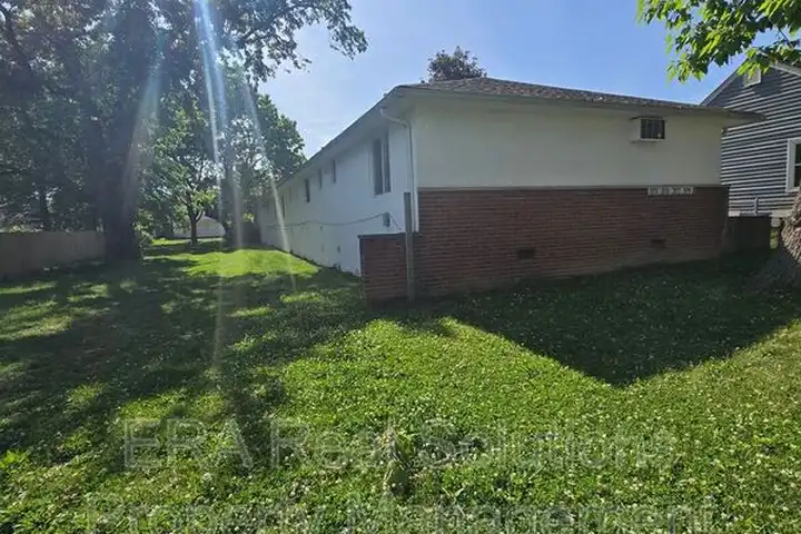 375 S Burgess Ave - Columbus, OH | Rent.