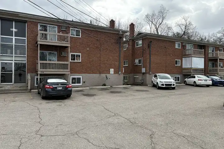 Hidden Oaks Apartments - 1 E North St - Reading, OH | Rent.