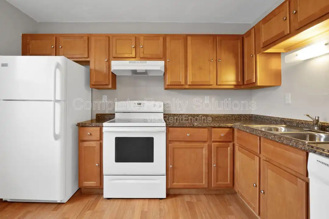 334 Mt Everest Dr unit B - Fenton, MO | Rent.