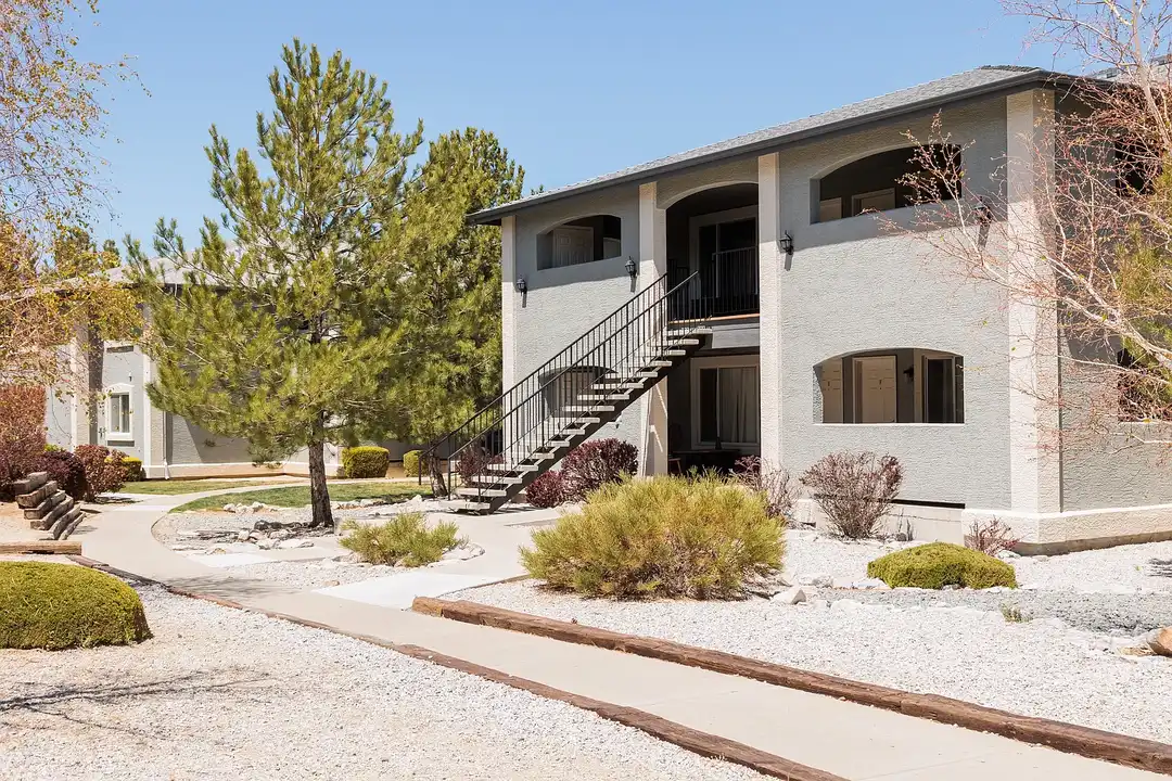 Silver Lake Apartments - 7350 Silver Lake Rd - Reno, NV | Rent.