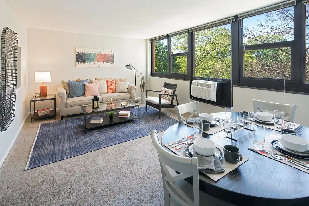 Eden Commons - 2701 S Indiana Ave - Chicago, IL | Rent.