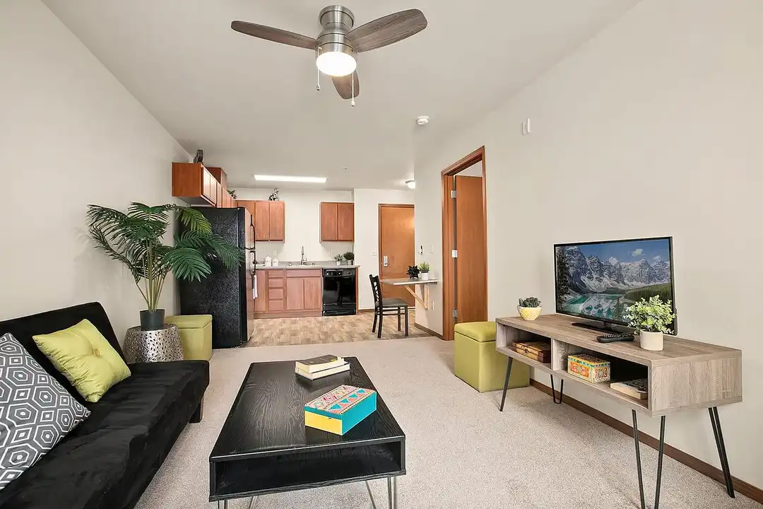 Victoria Park Senior Living Apartments - 13716 Lake City Way NE ...