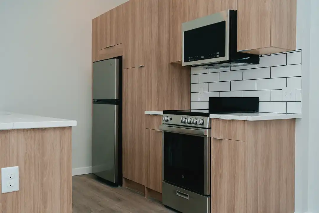 Howard Manor - 654 Girard St NW - Washington, DC | Rent.