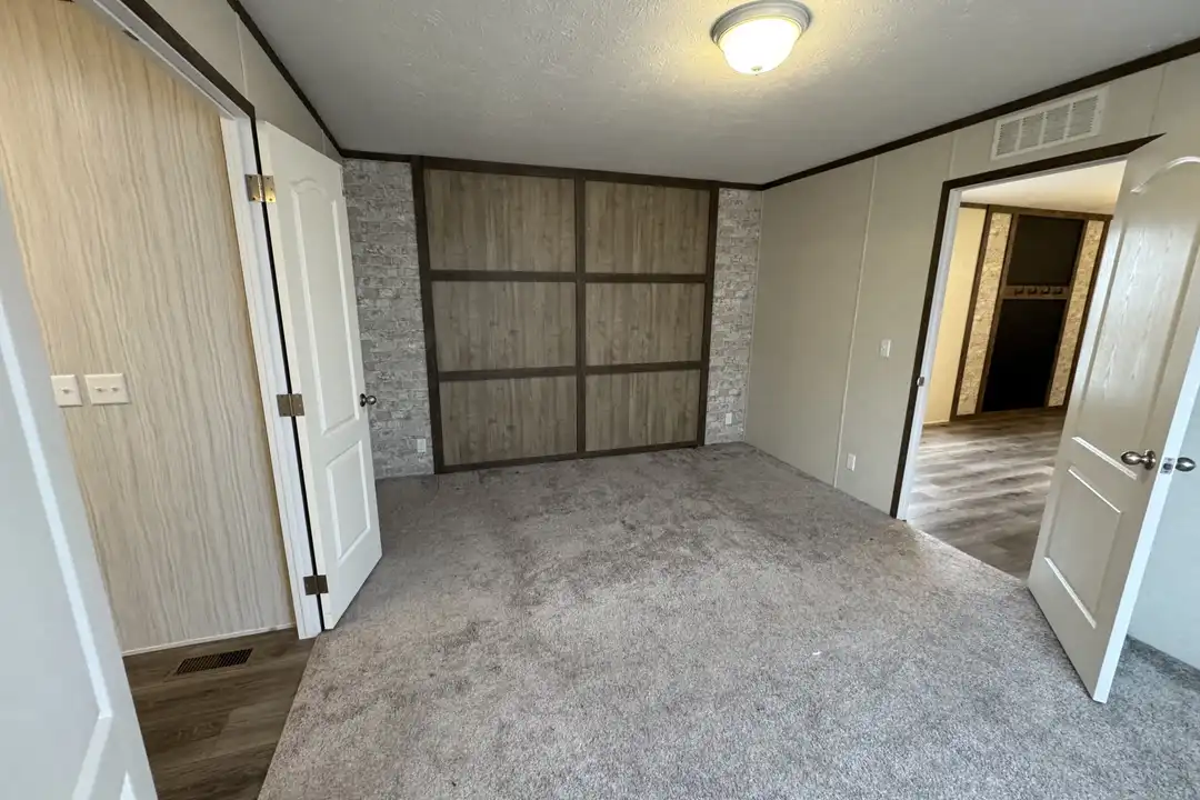 79 Elm #79 - Highland, MI | Rent.