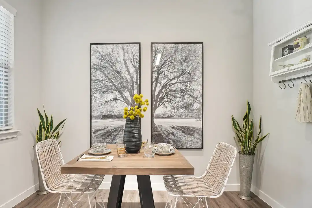 Clark Ridge Canyon - 8200 Clark Springs Dr - Dallas, TX | Rent.