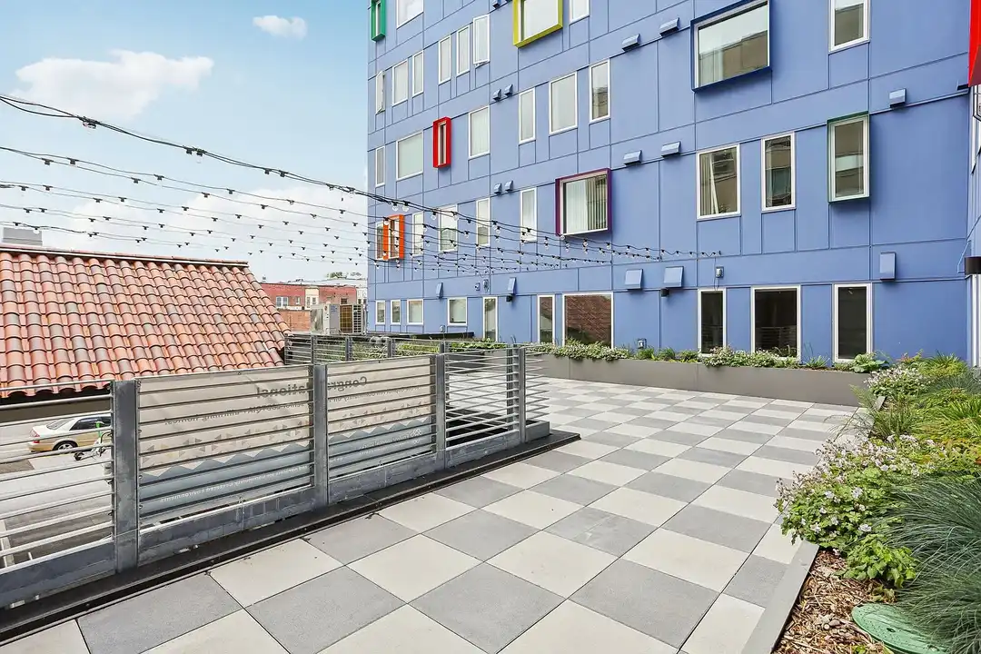 Pride Place - 1521 Broadway - Seattle, WA | Rent.