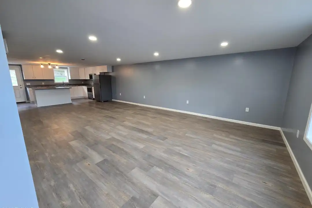 1654 Quaker Valley Rd - New Paris, PA | Rent.