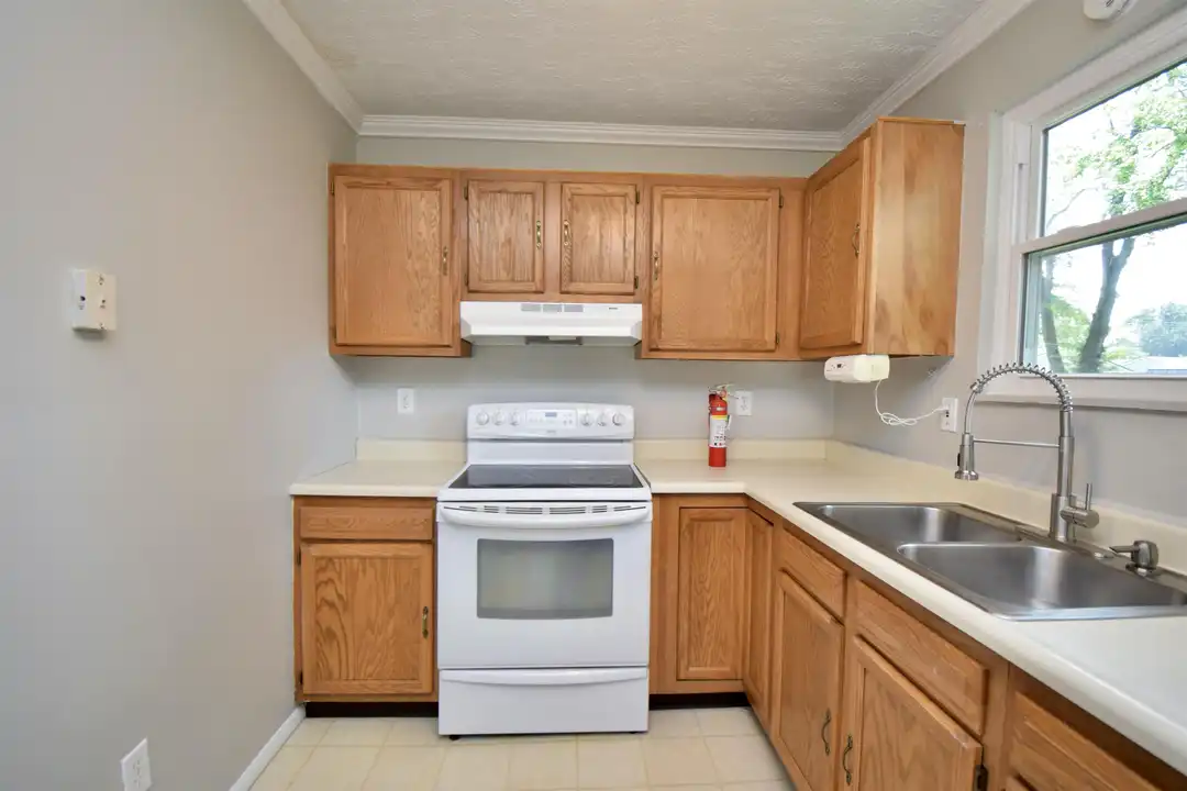 12114 6th Ave - Cincinnati, OH | Rent.