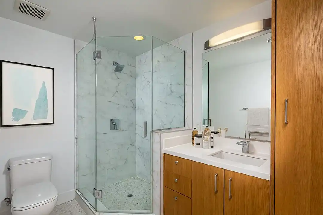 The LC - 710 N El Centro Ave - Los Angeles, CA | Rent.