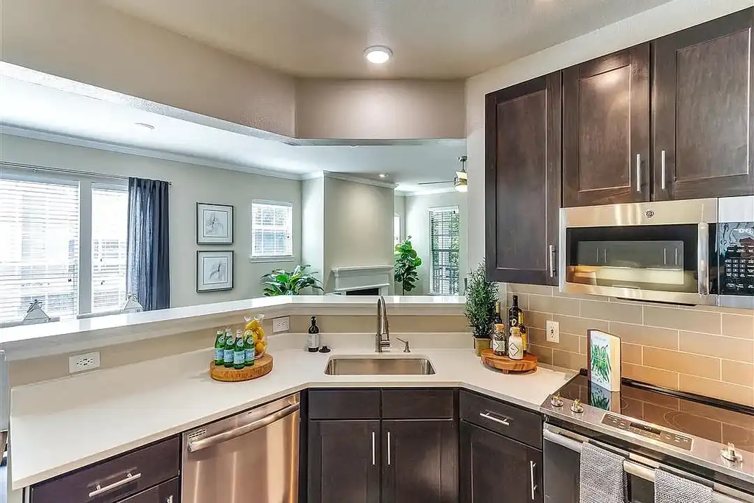 The Caruth Premier Townhome Apartments - 5445 Caruth Haven Ln - Dallas ...