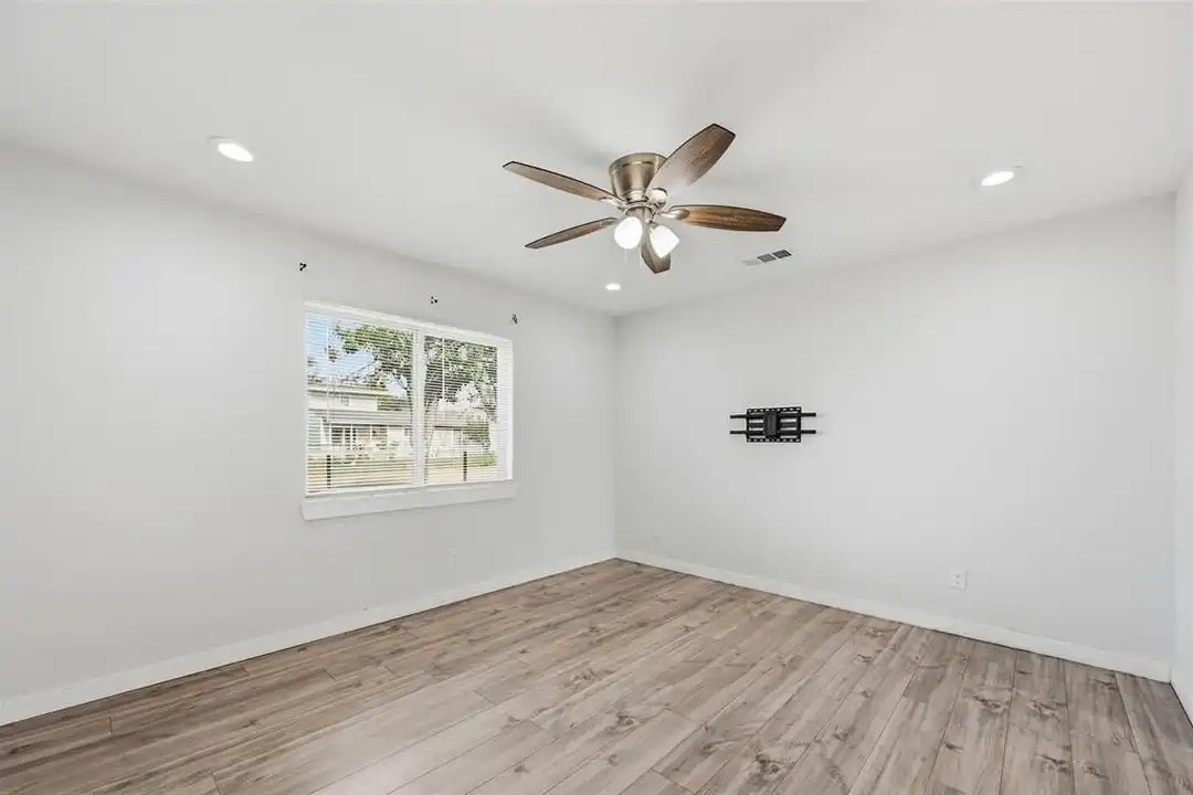 1032 Hoke Smith Dr - Dallas, TX | Rent.