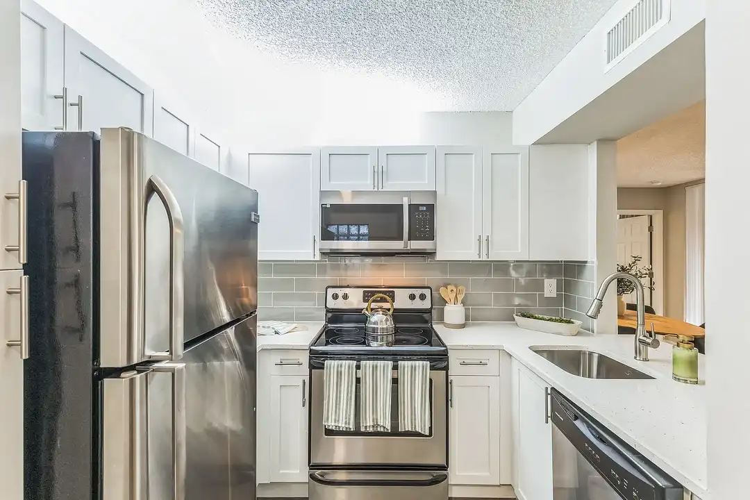 The Atlantic Preserve - 10900 NW 17th St - Plantation, FL | Rent.