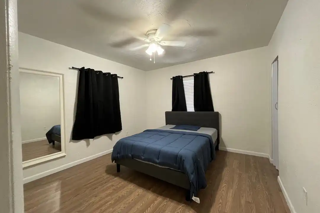 200 NW 13th St unit 1 - Miami, FL | Rent.