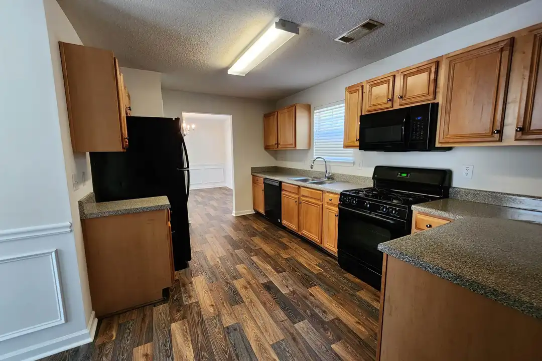 7130 Cavender Dr SW - Atlanta, GA | Rent.