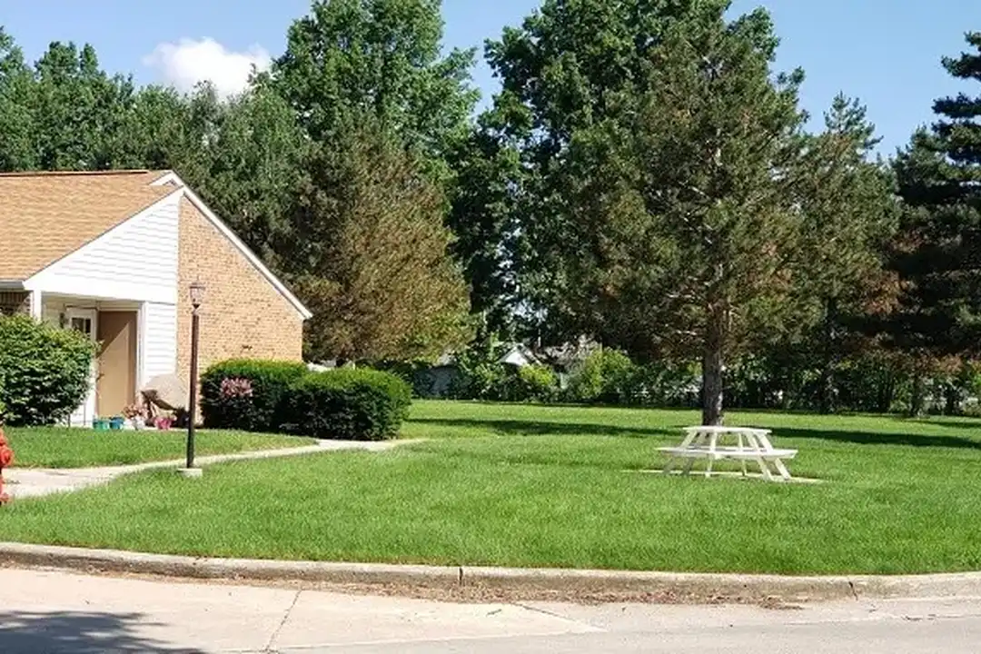 41 E Washington St - Norwalk, OH | Rent.