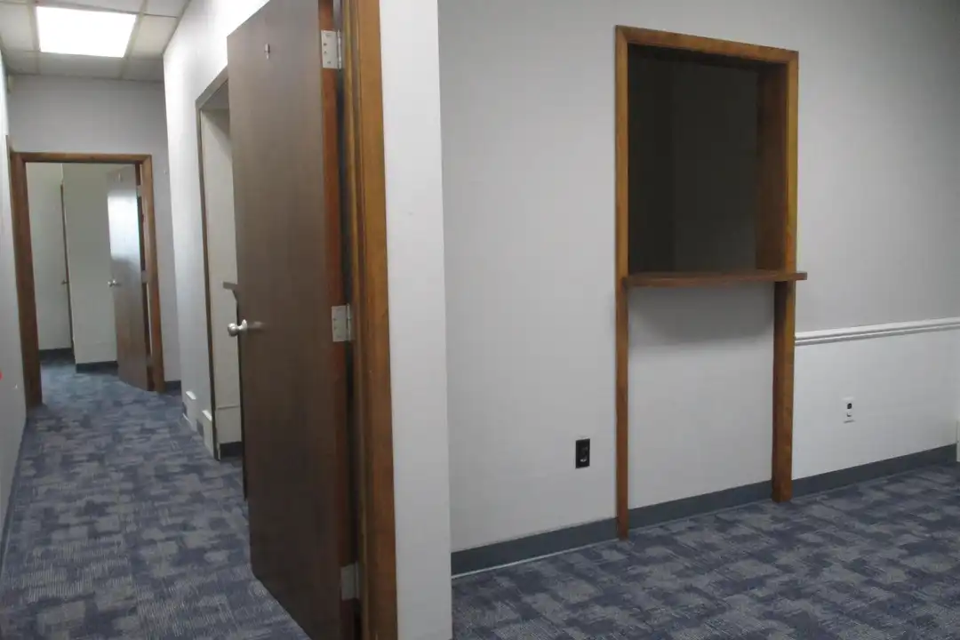 215 N Spring St - Beaver Dam, WI | Rent.