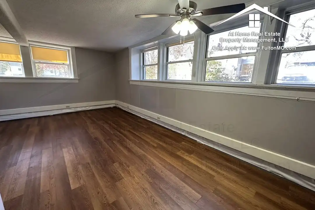 808 Center St unit 808-3 Center Street - Fulton, MO | Rent.
