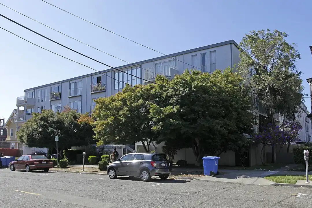 Berkeley Park Apartments - 2025 Durant Ave - Berkeley, CA | Rent.