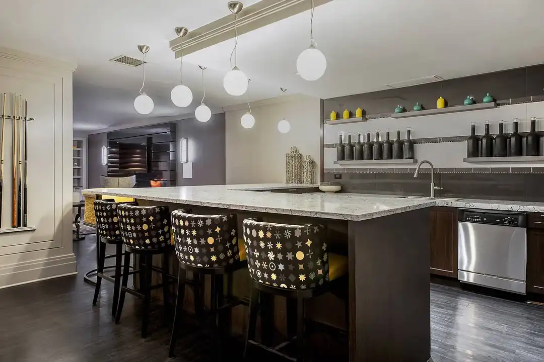 10 Hanover Square - 10 Hanover Sq - New York, NY | Rent.