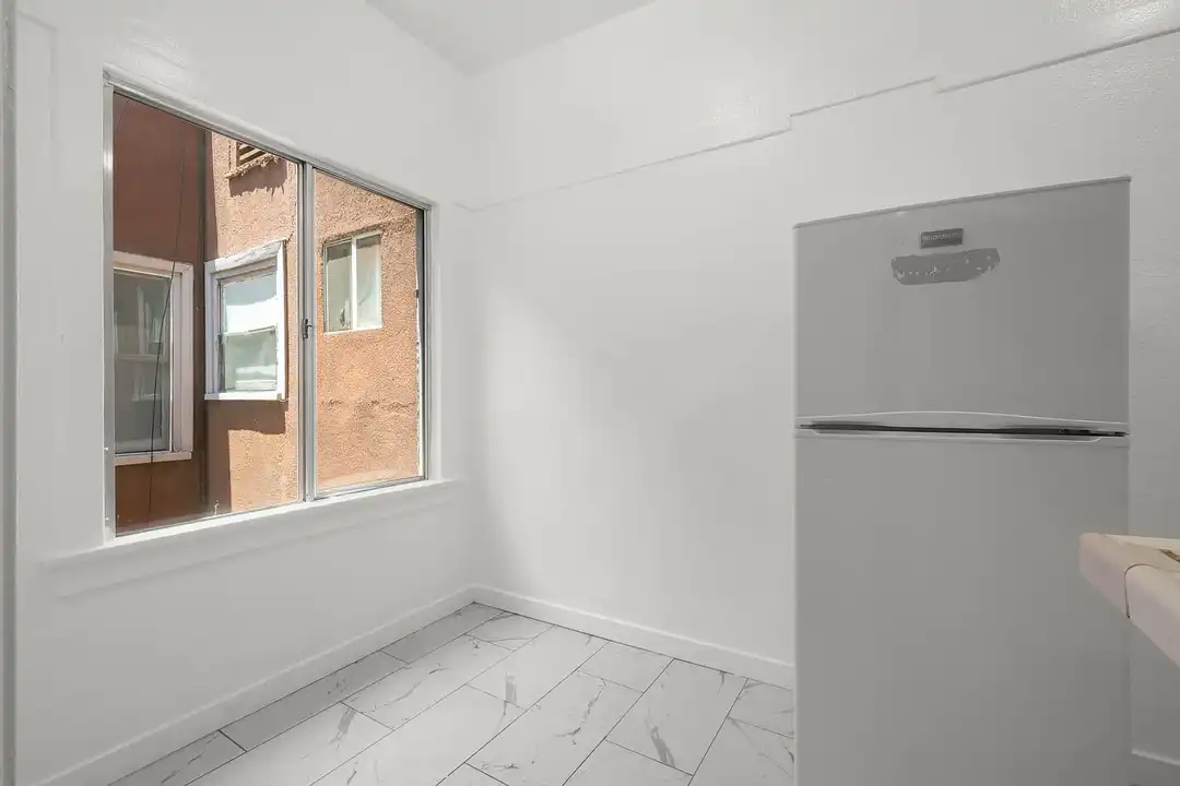 406-412 S Rampart Blvd - 406 S Rampart Blvd - Los Angeles, CA | Rent.