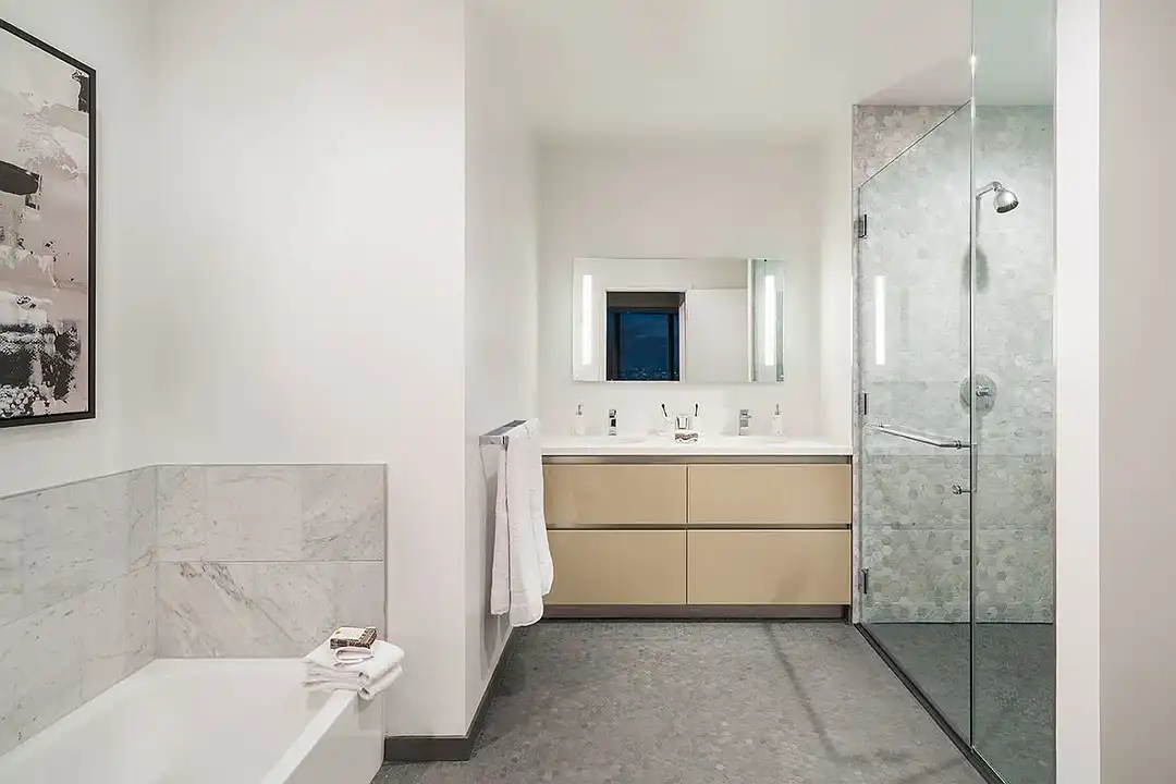 Circa LA - 1200 S Figueroa St - Los Angeles, CA | Rent.