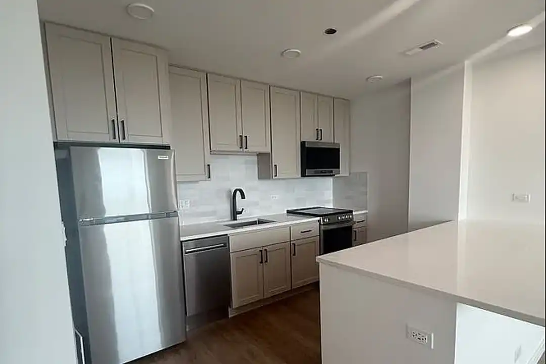 The Nest at Lincoln Park West - 2140 N Lincoln Park W - Chicago, IL | Rent.