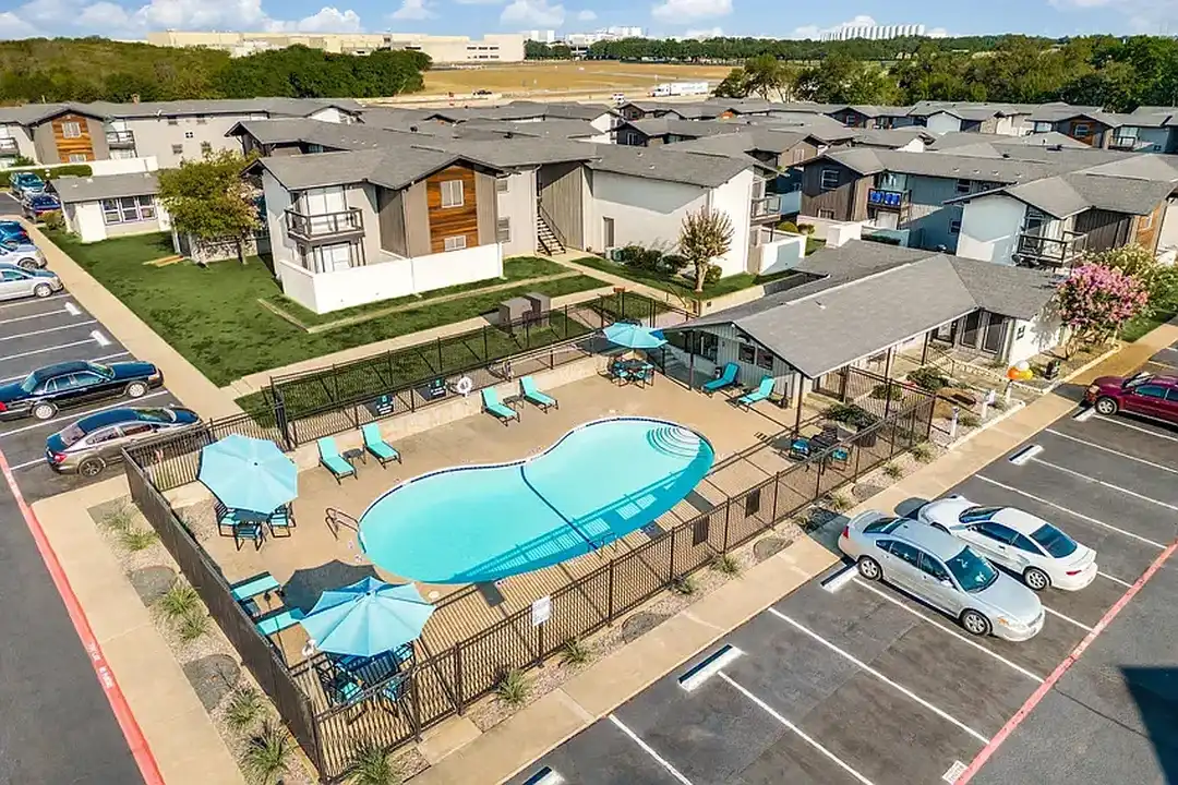 Tree Top Apartments - 1933 S State Highway 161 - Grand Prairie, TX | Rent.