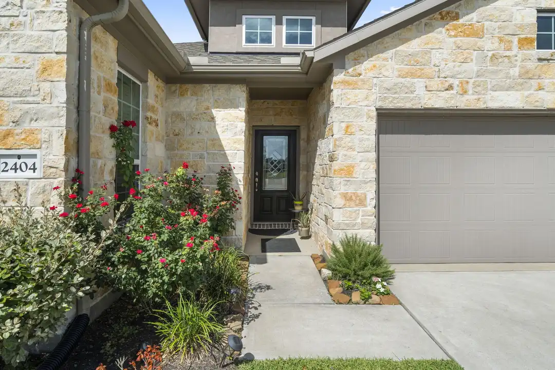 2404 Ocean Key Dr - La Marque, TX | Rent.