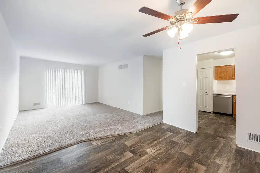 Waynewood Apartments - 6737 N Wayne Rd - Westland, MI | Rent.