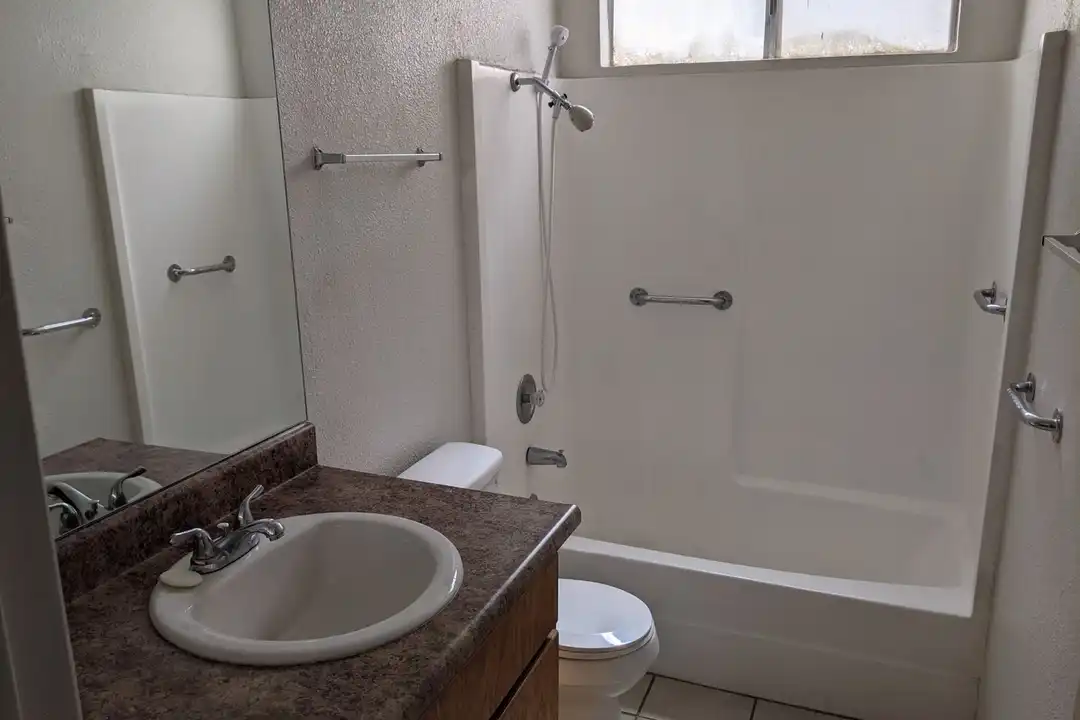 2621 S Virginia Dr unit 133 - Yuma, AZ | Rent.