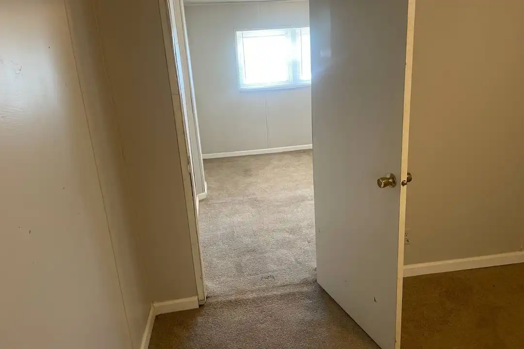 6312 Hwy 81 S #SF - Starr, SC | Rent.